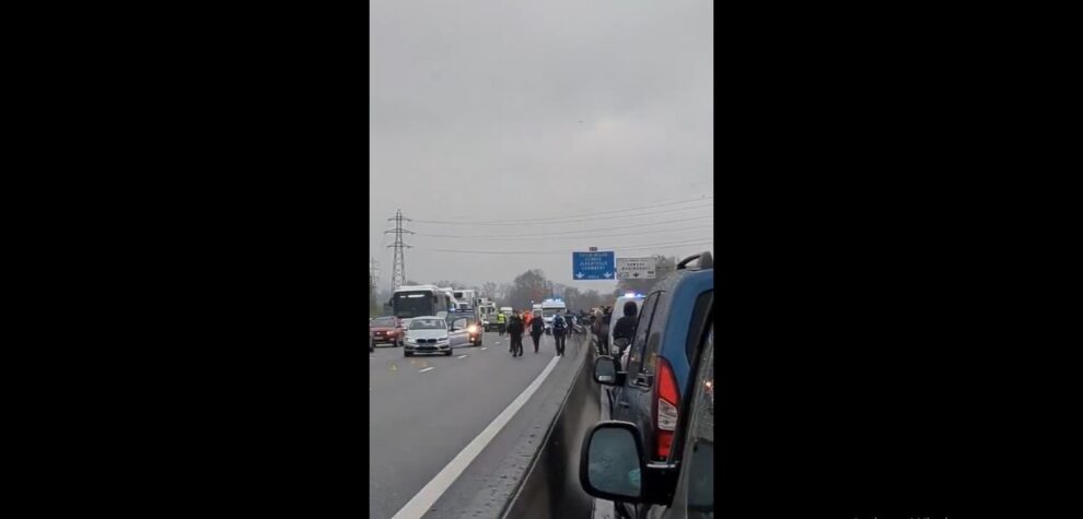 French former mafia boss shot dead on highway - Insider Paper