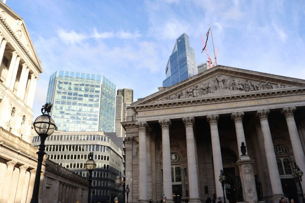 Bank of England drops stablecoin limit - Insider Paper