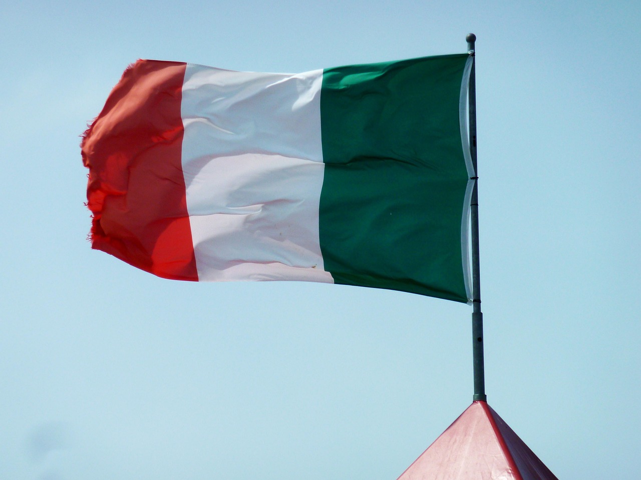 Italy says to re-open Tehran embassy on Friday - Insider Paper