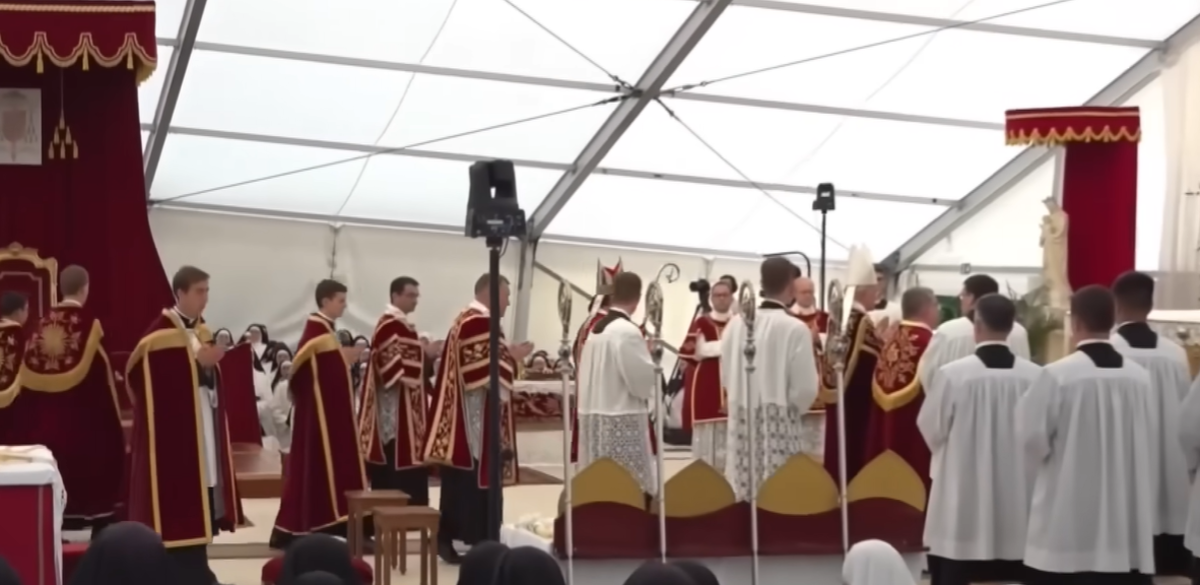 Vatican excommunicates six ultraconservative bishops over ordination ...